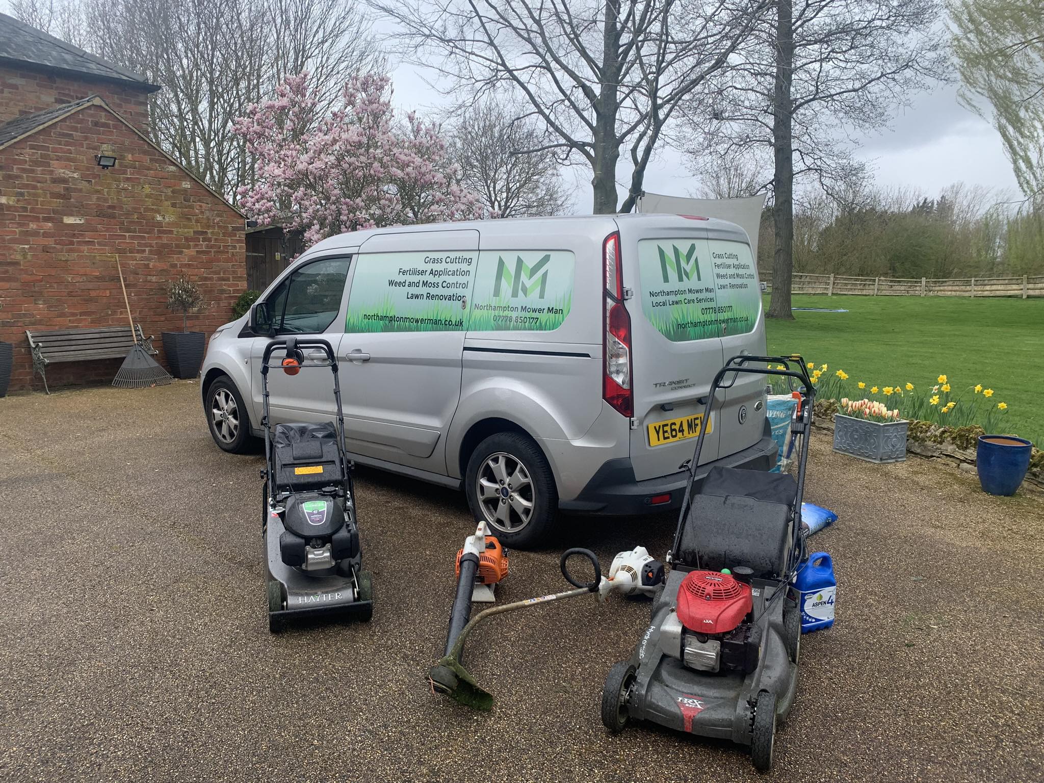 Northampton Mower Man – Lawn Care Expert covering Northamptonshire